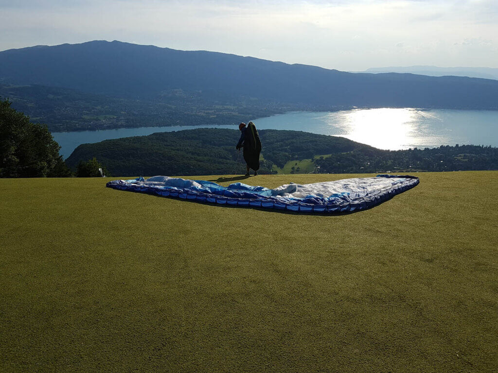 How much does a paraglider cost? - Grands Espaces